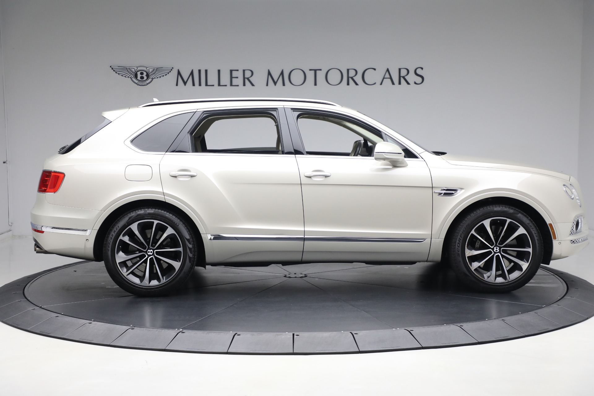 New 2018 Bentley Bentayga Signature For Sale () | Miller Motorcars ...