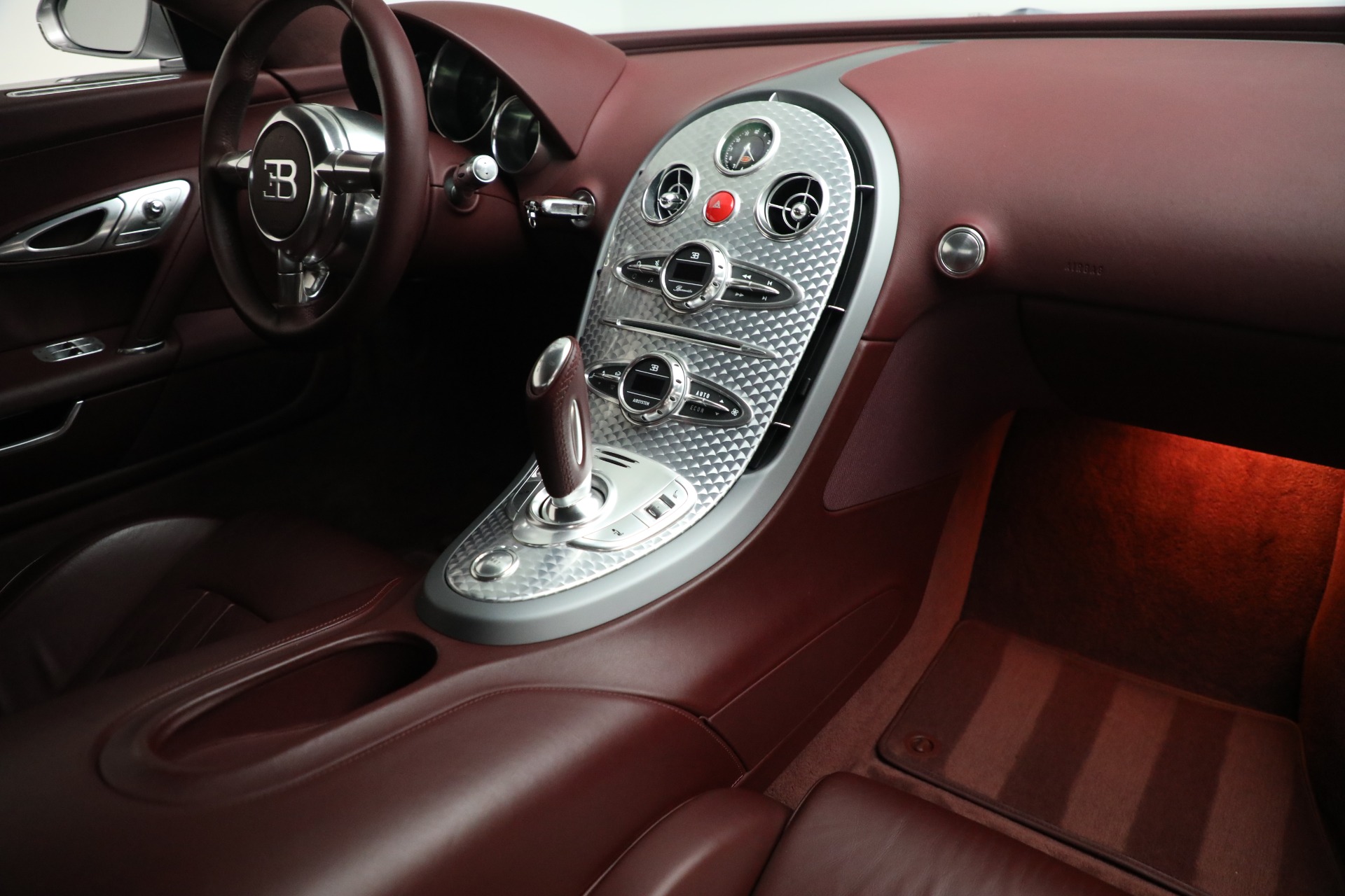 2022 Bugatti Veyron Interior
