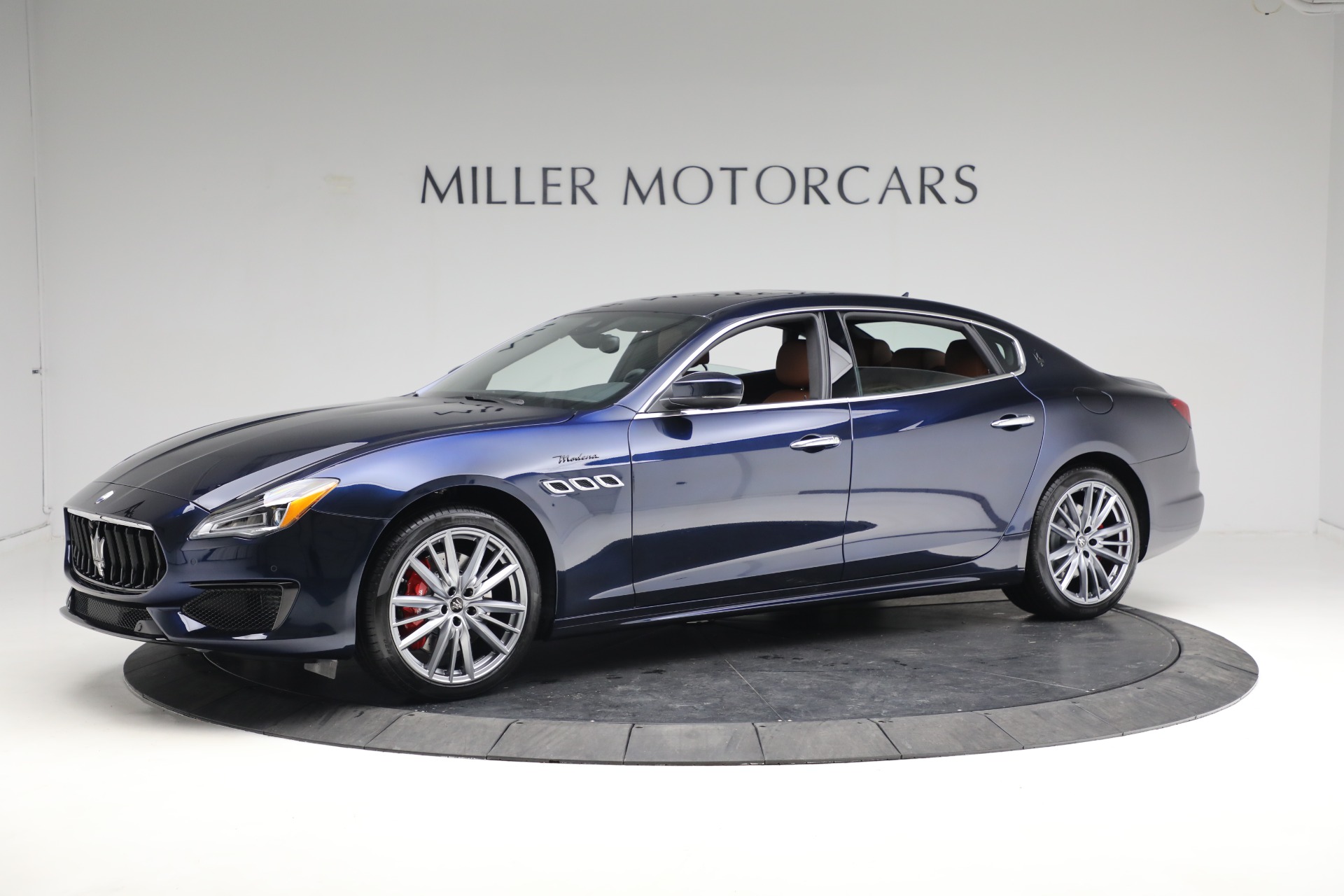 Maserati Quattroporte 2022 Blue
