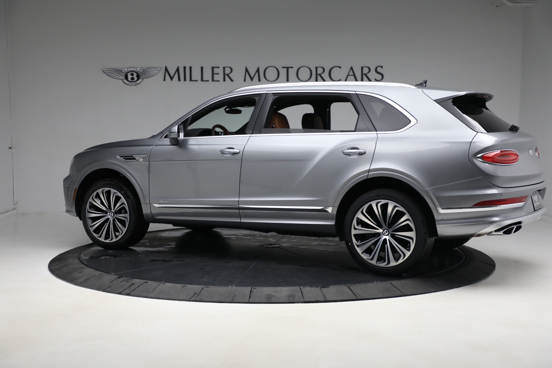 New 2023 Bentley Bentayga EWB Azure V8 For Sale () | Miller Motorcars ...