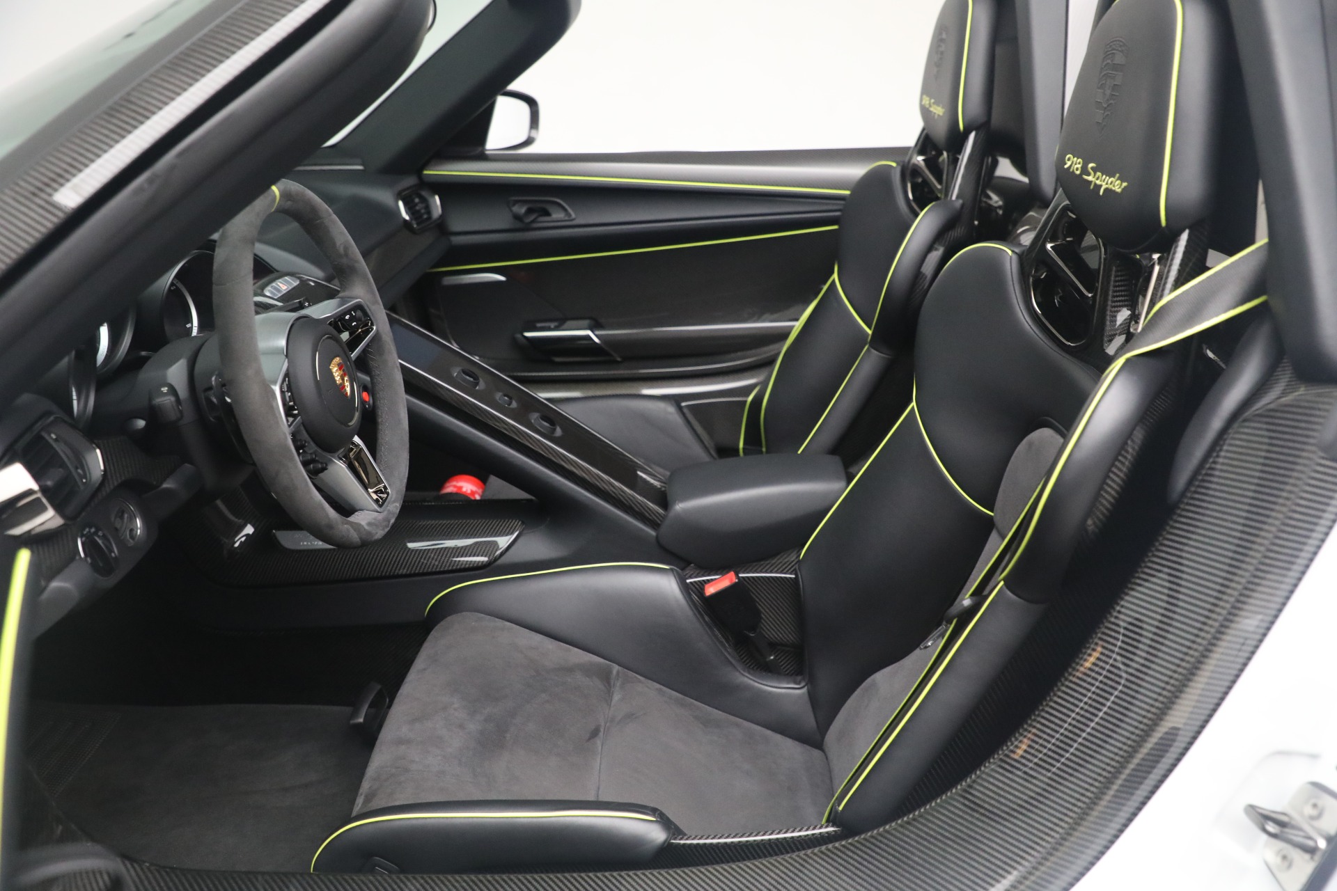 Porsche 918 Interior Seats