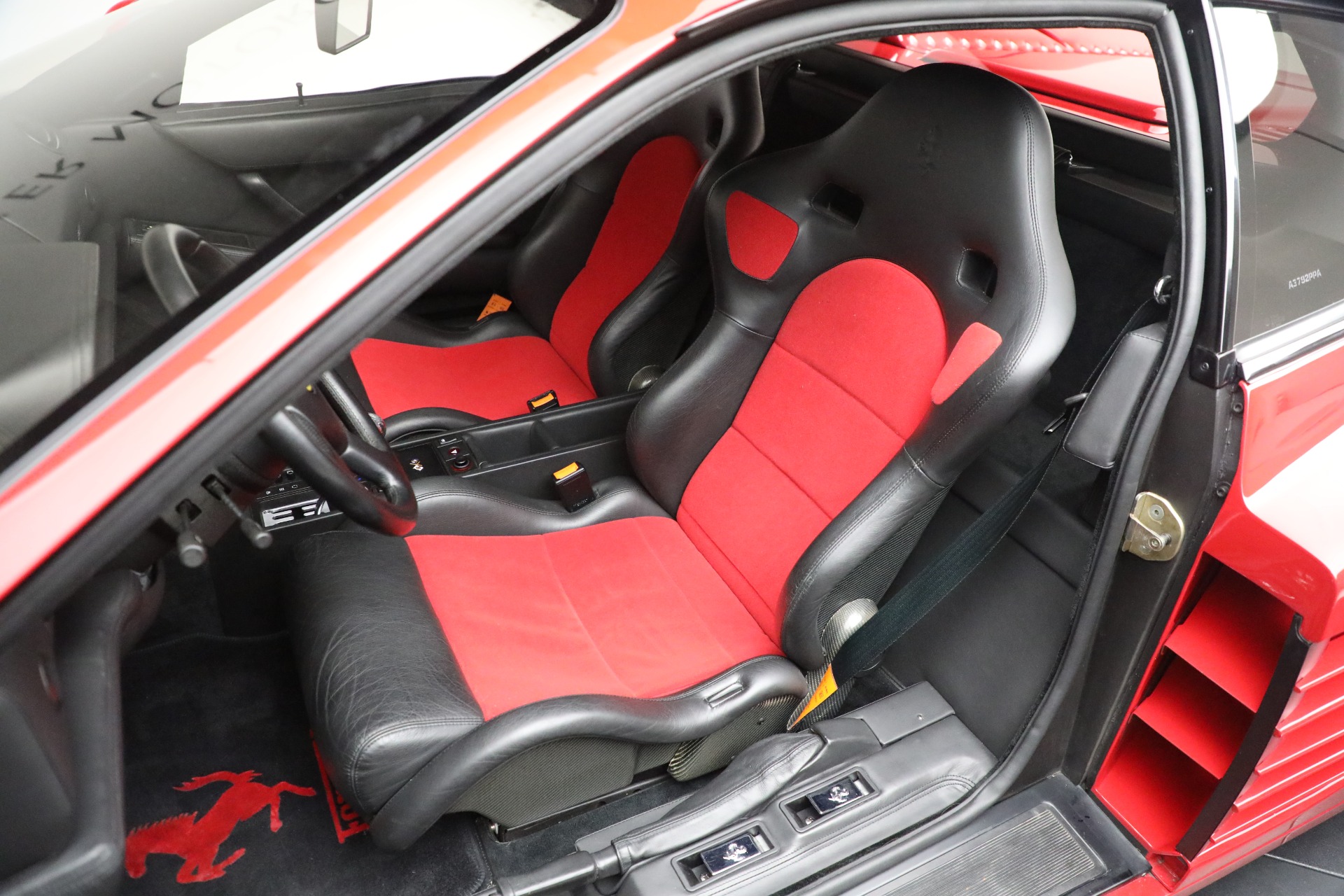 Pre-Owned 1996 Ferrari 512M For Sale () | Miller Motorcars Stock #5160