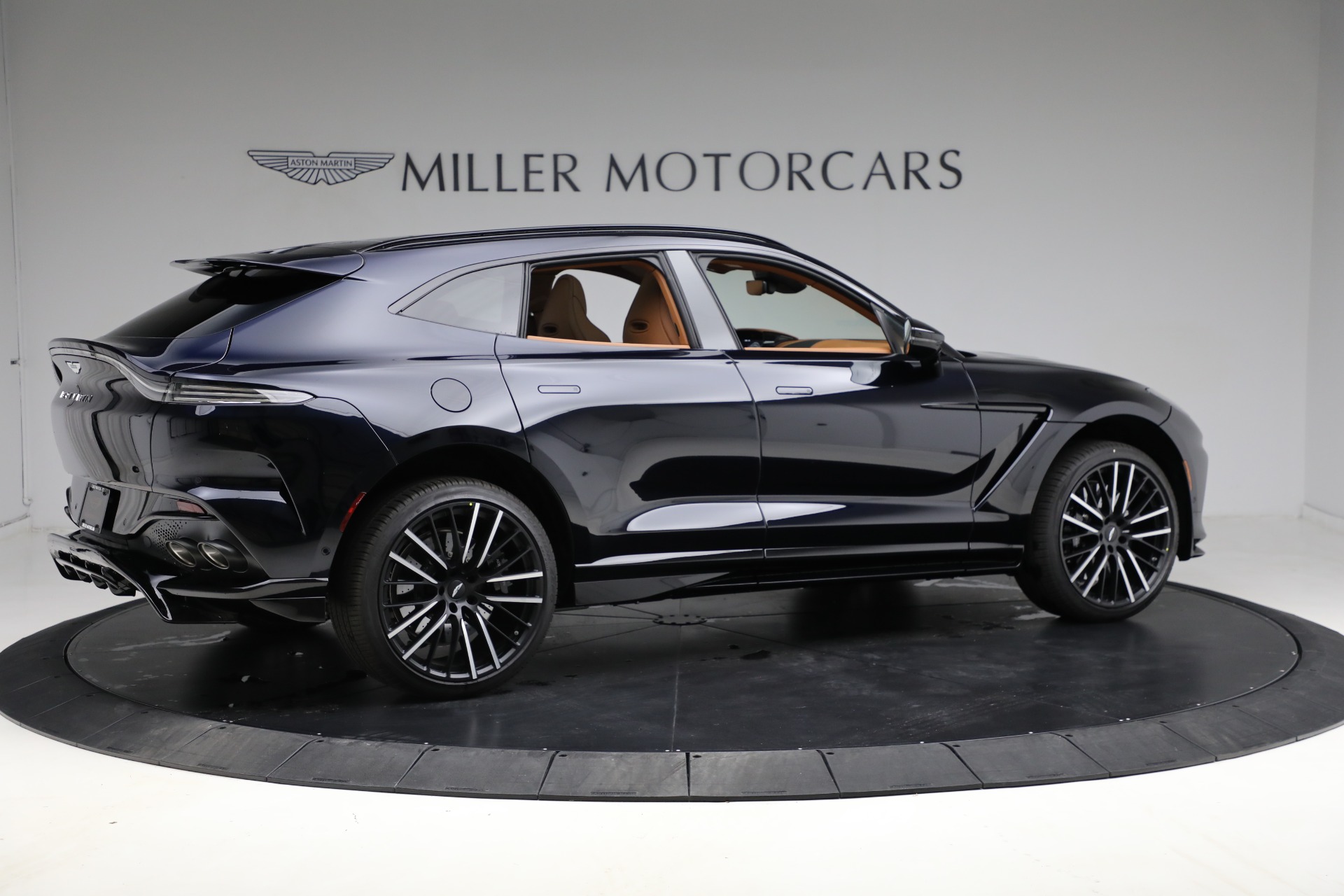 New 2025 Aston Martin DBX 707 For Sale ($301,000) | Miller Motorcars ...